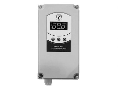 Digital Temperature Controllers | Chiller Control Panels | G&D Chillers